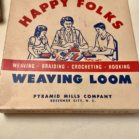 VINTAGE HAPPY FOLKS METAL WEAVING LOOM & EXTRAS | Art | Happy Folks ...